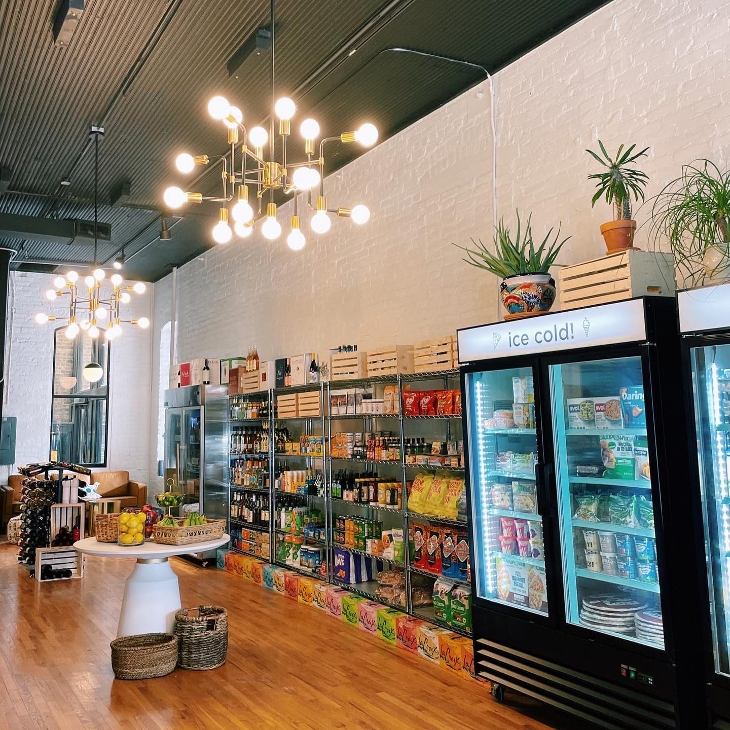 Godega Market - Omaha Places